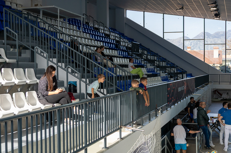 NAJMLAĐI VATERPOLISTI IGROM PROSLAVILI GRADSKI PRAZNIK | Opstina Kotor